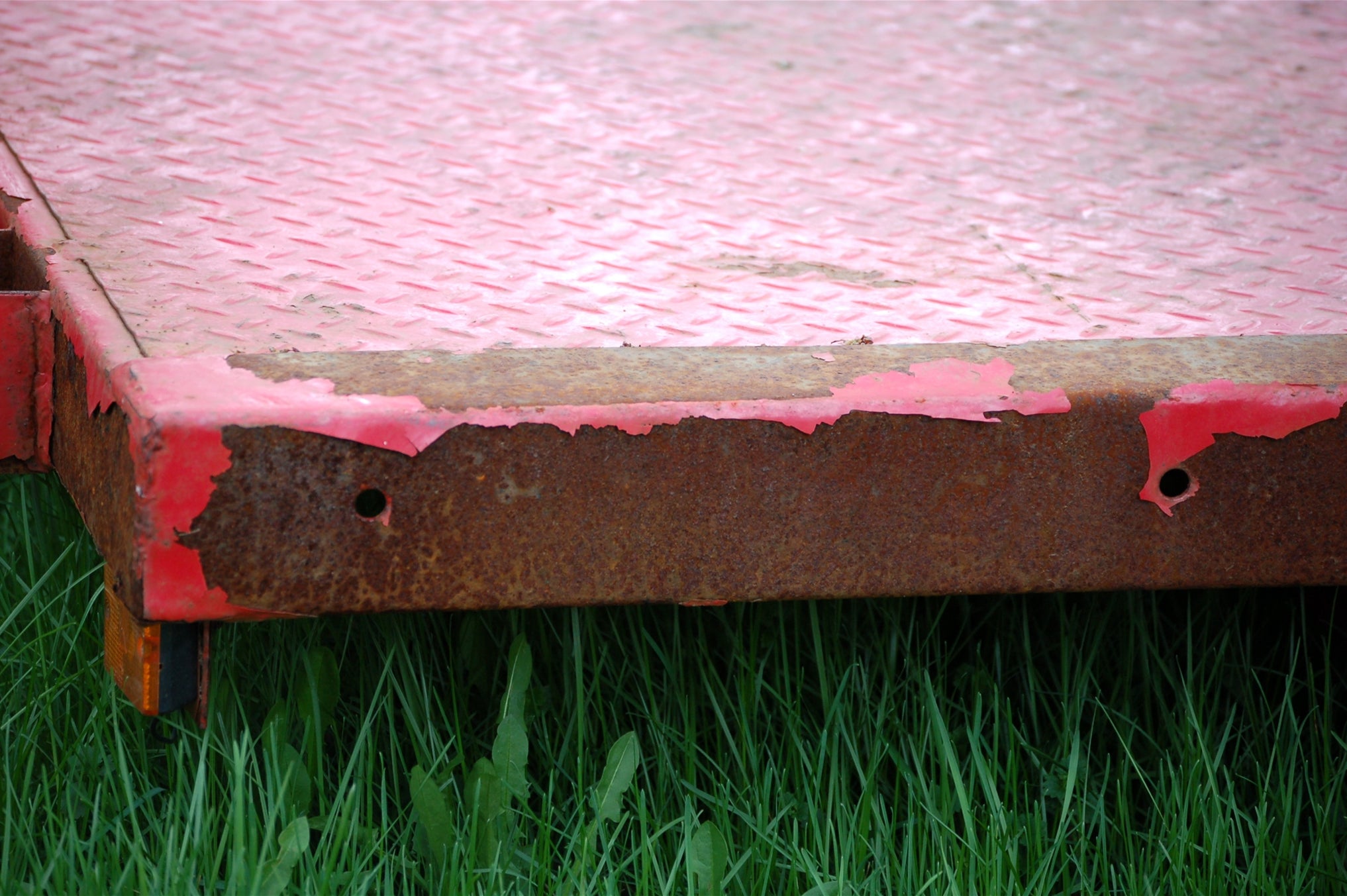 Rust on Trailer — The Rust Store